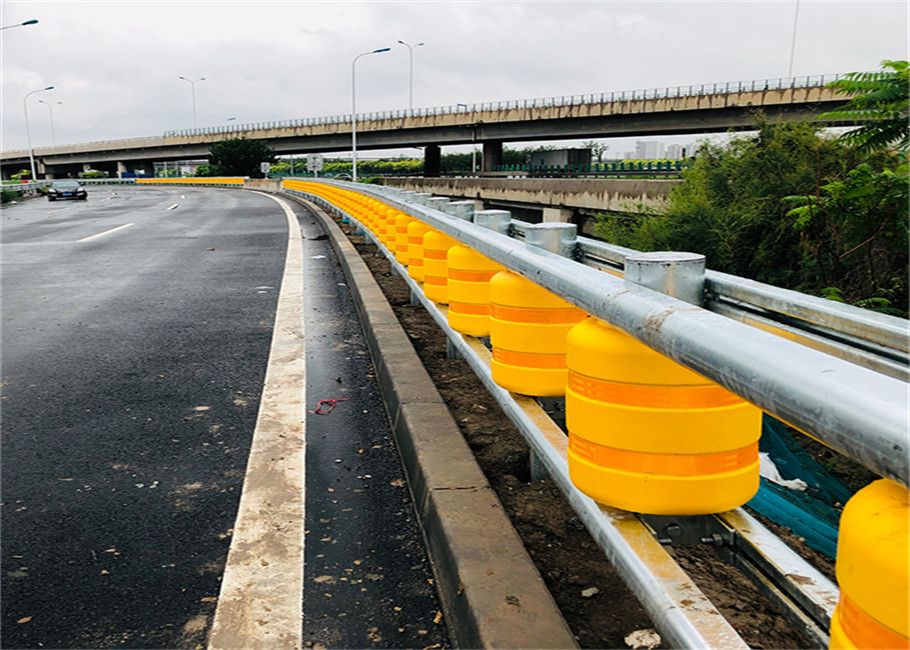 Yellow Barrel Hot Galvanized Beam Column Safety Highway Barrier